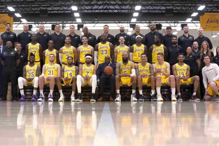 Los Angeles Lakers | Da Jerry West a Kobe Bryant, la storia della ...